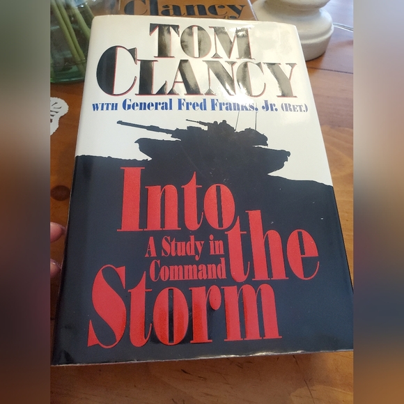Accents | Tom Clancy With General Fred Franksjr Into The Storm 1997 ...